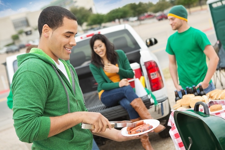 7 Tailgating Tips for Your Next Tailgate Party | Acuity