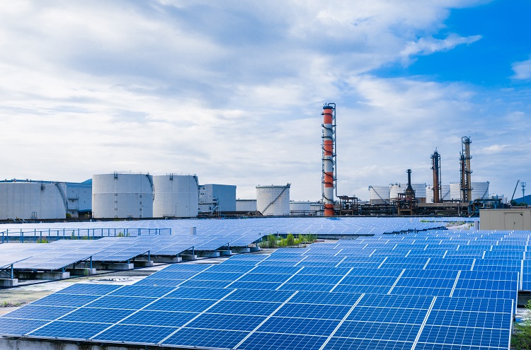 Energy Usage in Manufacturing: Renewable Energy Systems | Acuity